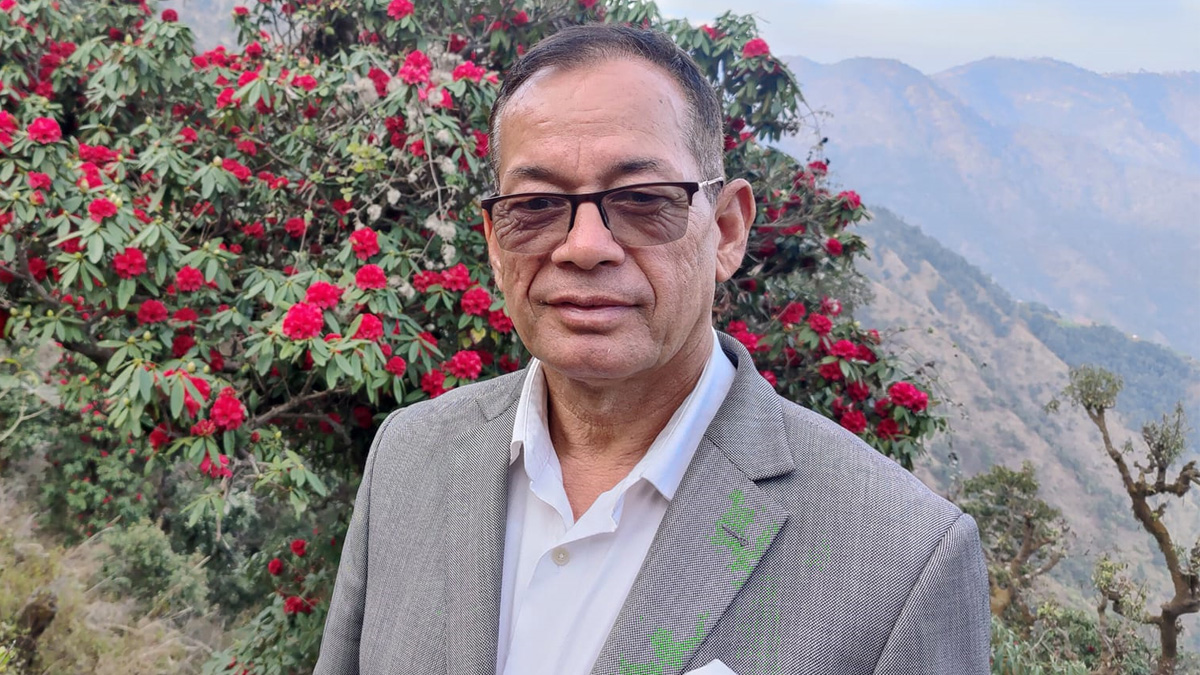 कर्णालीमा शपथ बहिष्कार गरेका शाह मन्त्रीबाट हटाइए « Nepal'S Largest ...
